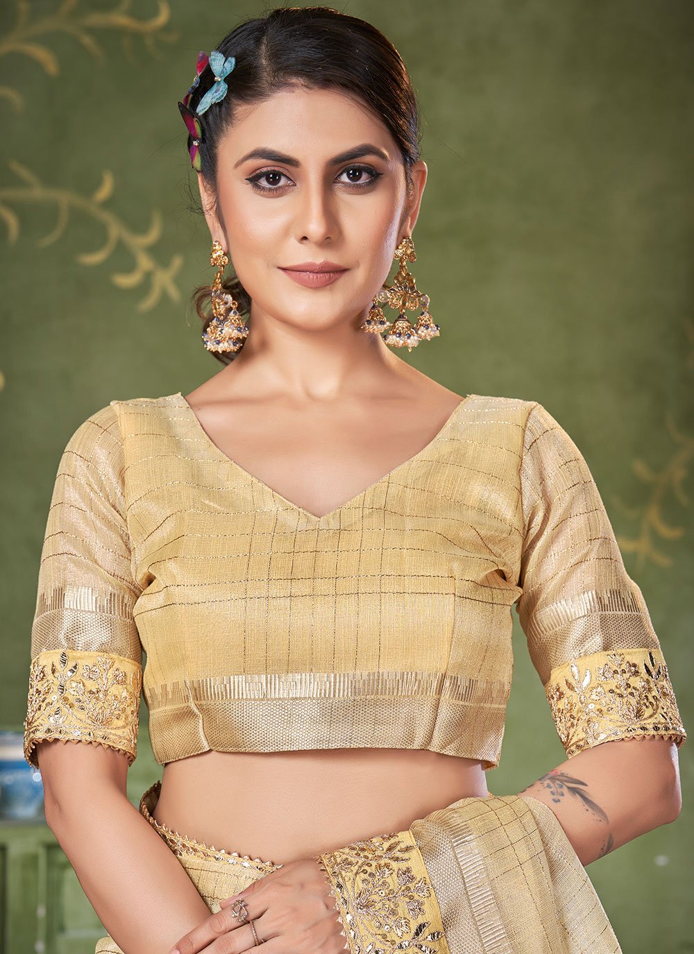 Gold Stripe Print Classic Saree
